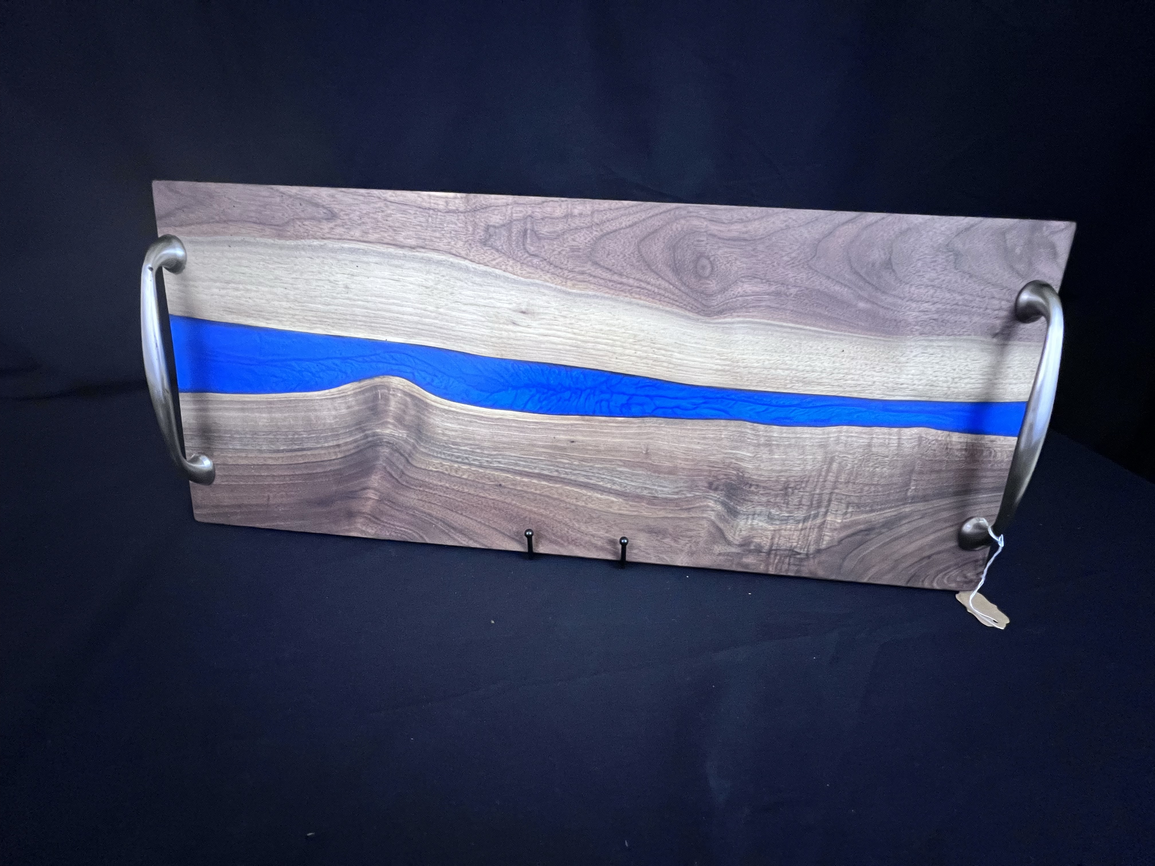 DG Custom Creations – Custom woodworking and resin to elevate your space